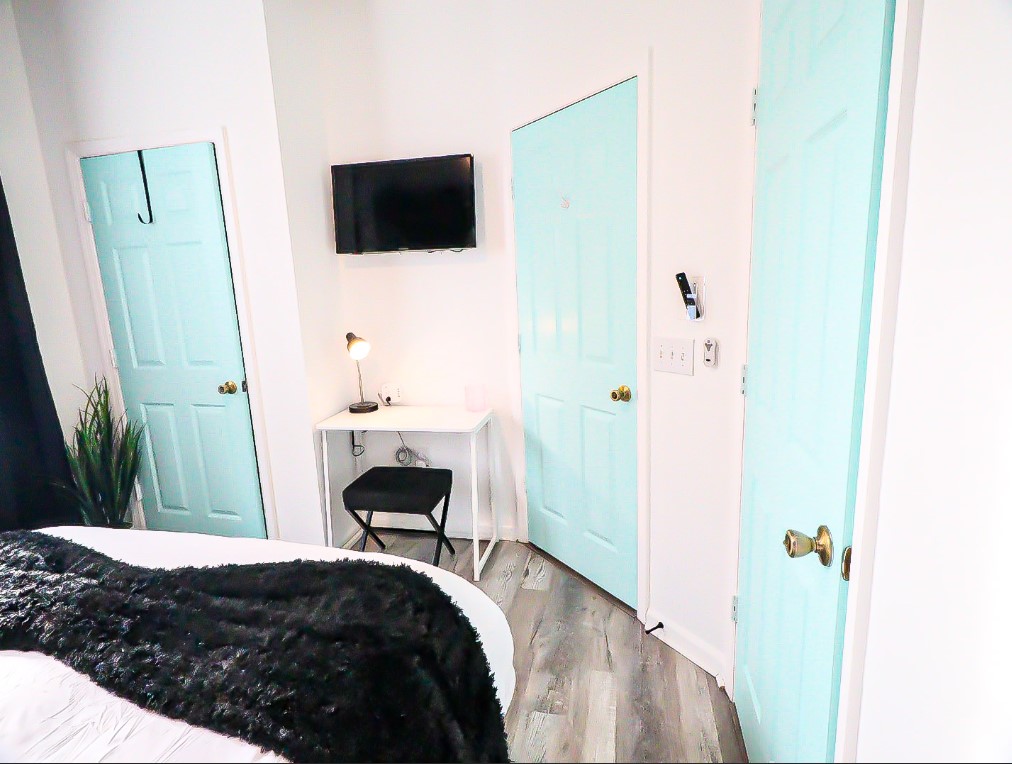 BEDROOM 1 – The Primrose @ Windsor Hills Resort